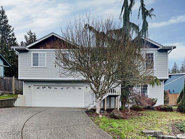 17618 Upland Dr, Arlington, WA 98223