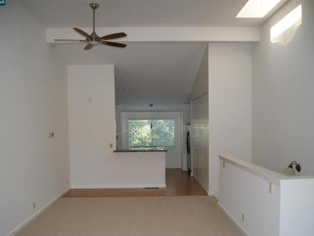 1761 Carmel Dr #104, Walnut Creek, CA 94596