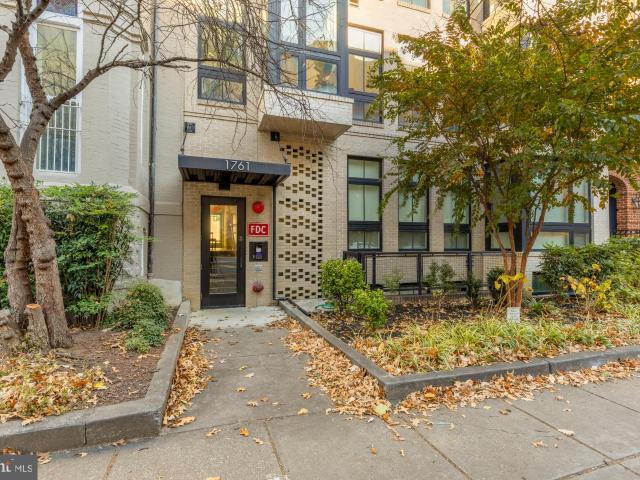 1761 P St NW, Unit 202, Washington, DC 20036 | MLS #DCDC2248 | Compass