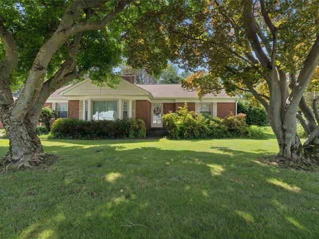 1761 W 29th St, Erie, PA 16508