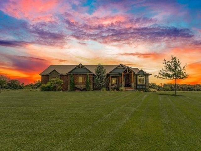 17620 W Highview Dr, Goddard, KS 67052