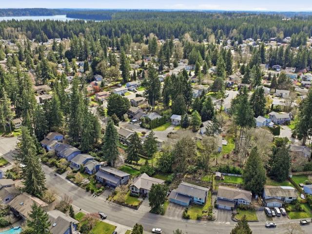17621 th Ave SE, Renton, WA 98058 | MLS #2502 | Compass