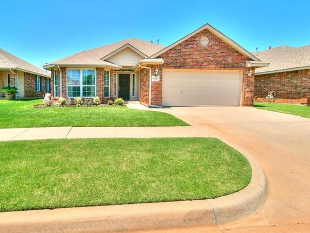 17621 Cobalt Ave, Edmond, OK 73012
