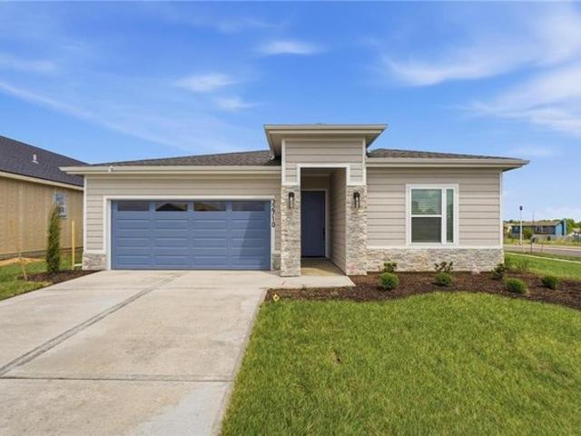 17621 Spivey St, Gardner, KS 66030