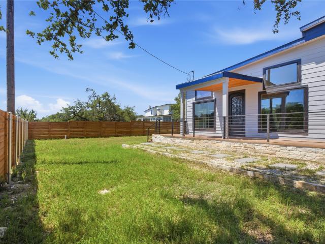 17621 Stacey Ln, Lago Vista, TX 78645 | MLS #1383