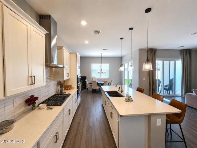 17622 w mariposa drive