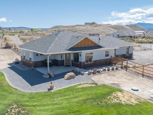17627 6 Rd, Montrose, CO 81401