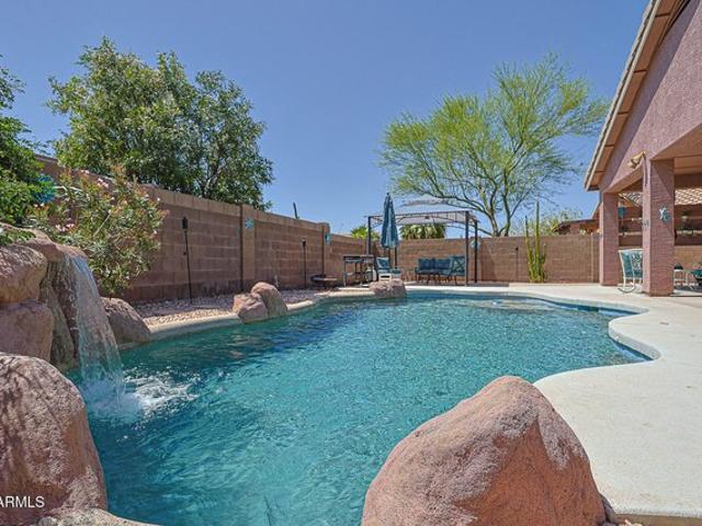 17627 W Wind Song Ave, Goodyear, AZ 85338