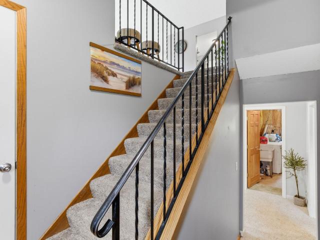 17627 Ionia Court