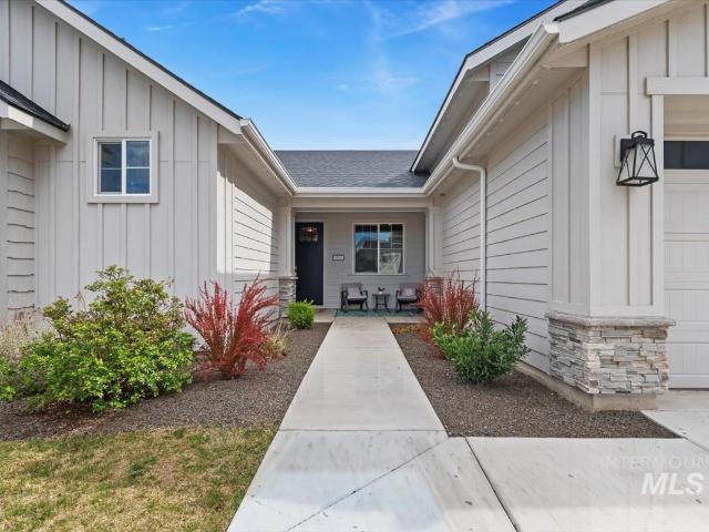 17628 N Pass City Pl, Nampa, ID 83687 | MLS #98980 | Compass