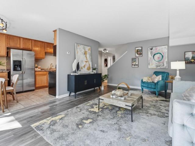 1762 Mcknight Road N # 17