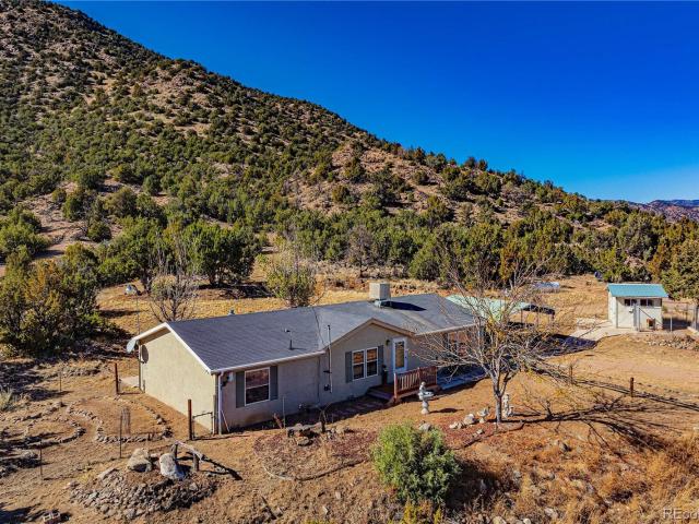 1762 Meadowdale Lane