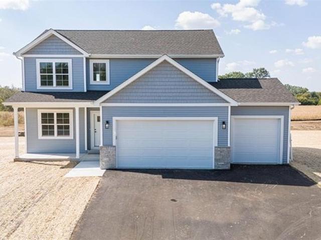 1762 N Kyle Cir, Beloit, WI 53511