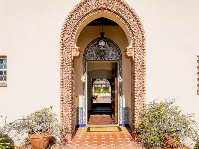 1762 Oak Grove