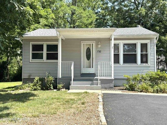 1762 Lakeside Dr S, Forked River, NJ 08731