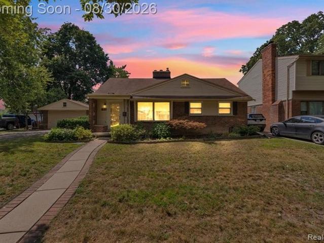1762 Sherwood Ct, Dearborn, MI 48124