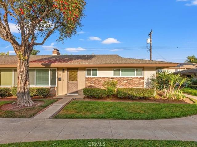 1762 th St Apt 19C, Tustin, CA 92780