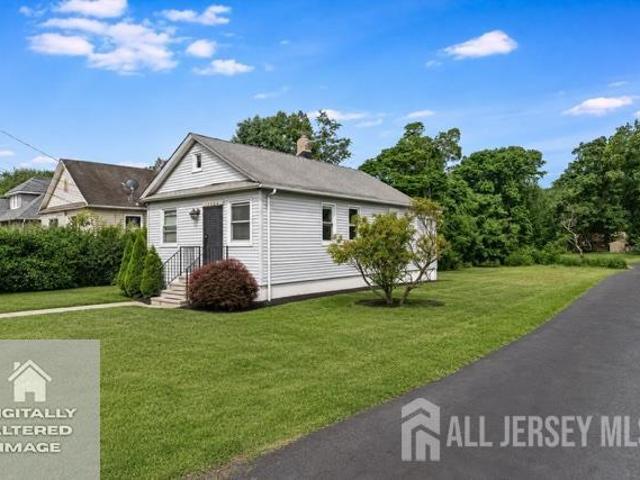 1762 W 5th Street W