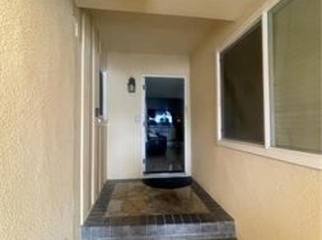 1762 W Minerva