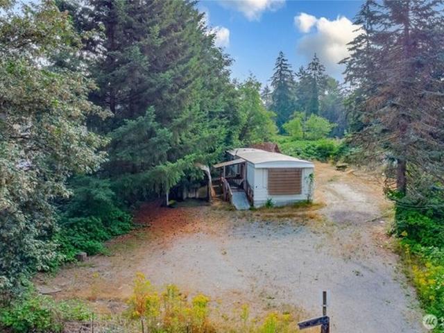 17636 th Ave SE, Renton, WA 98058