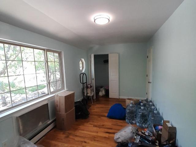 176 34 rd Avenue 2nd flr