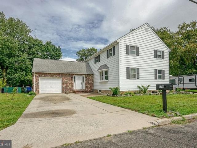 176 Columbia Ave, West Deptford, NJ 08086