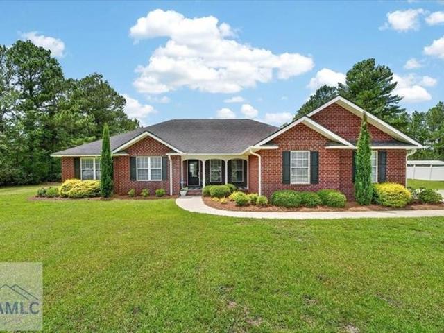 176 Cathy Ln NE, Ludowici, GA 31316