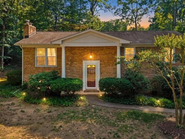 176 Cardamon Dr, Edgewater, MD 21037
