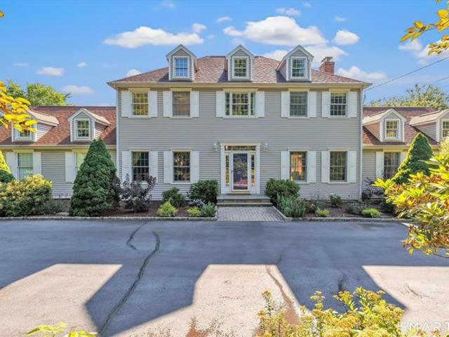 176 Cutlers Farm Rd, Monroe, CT 06468