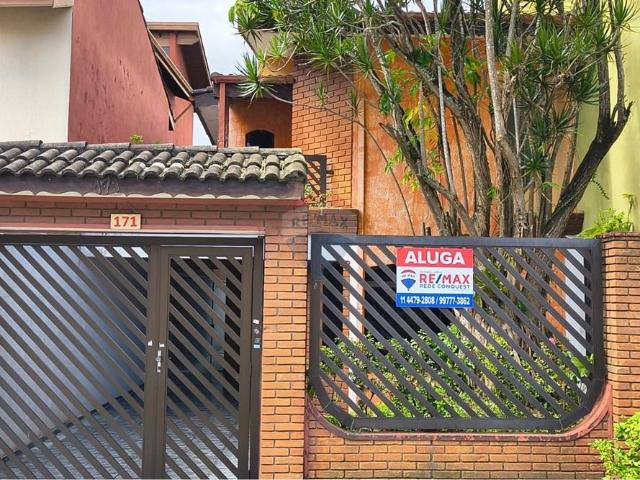 176 Área Útil Sobrado Alugar, 3 Dormitórios localizado em Parque Marajoara, Santo André, São Paulo, 09112100 | Brasil