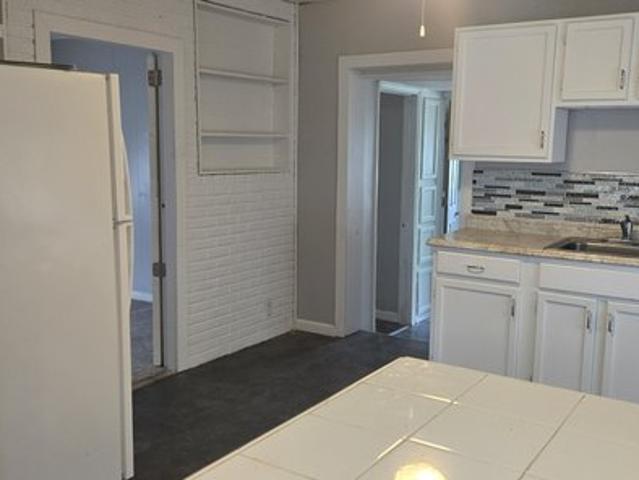 176 Betz Rd, Columbus, OH 43207