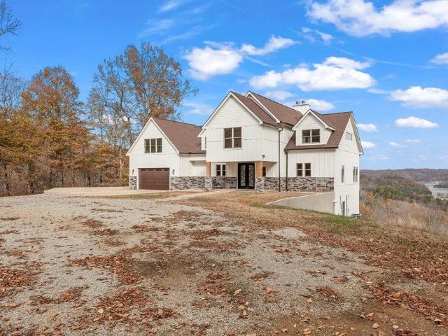176 Bear Paws Rd, Byrdstown, TN