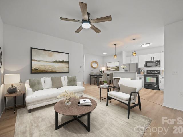 176 Brickton Village Circle # 206
