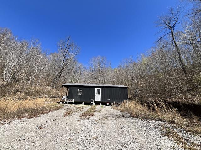 176 Golden View Ln