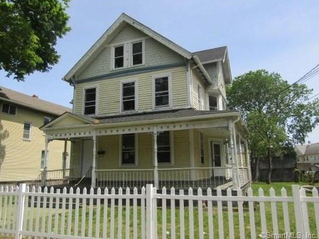 176 Grove St, Bridgeport, CT 06605