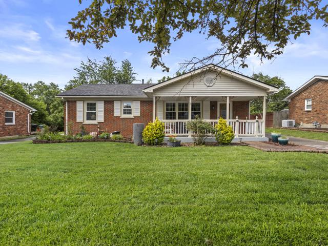 176 E Tiverton Way