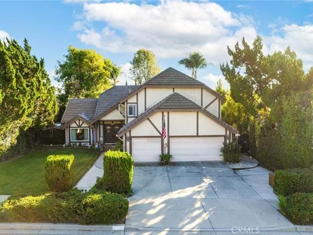176 E Blue Mountain Way, Claremont, CA 91711