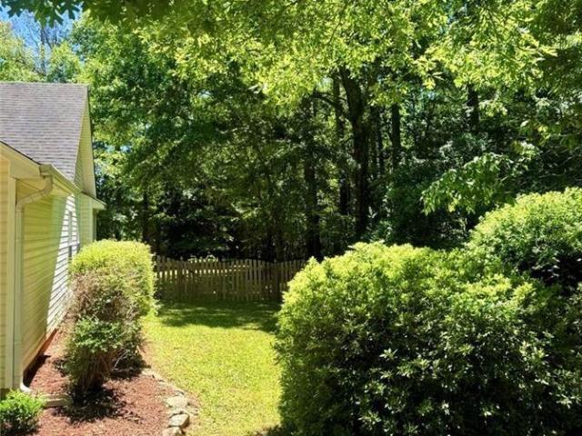 176 Flagman Street