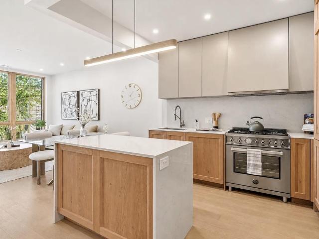 176 Frost Street 3 B