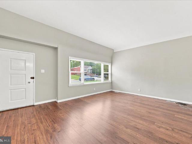 176 Juniper Road