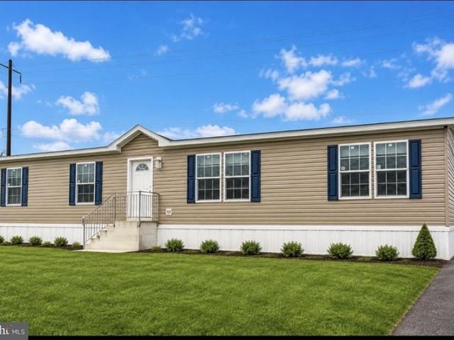 176 Omaha Ave, Dover, PA 17315