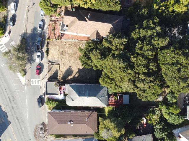 176 Orange St