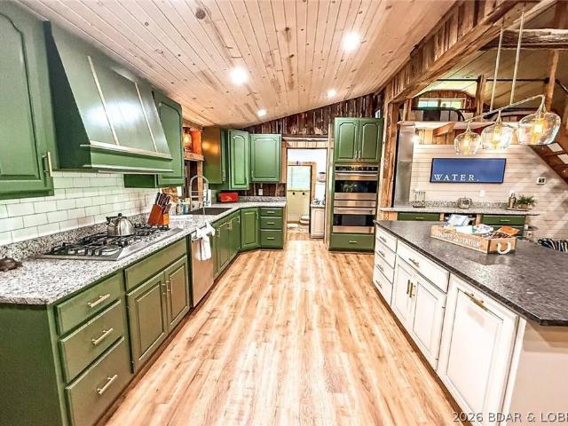 176 Lakeview Acres Rd