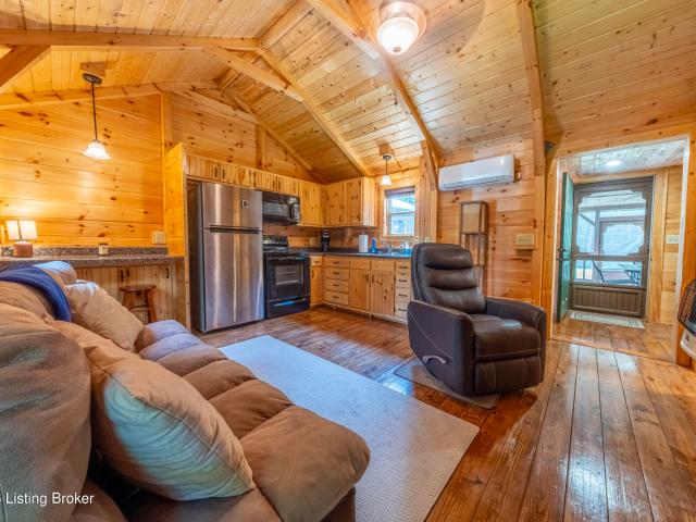 176 Little Cabin Ln