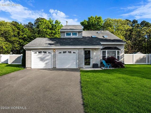 176 Liberty Bell Rd, Toms River, NJ 08755