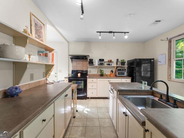 176 Murray Road