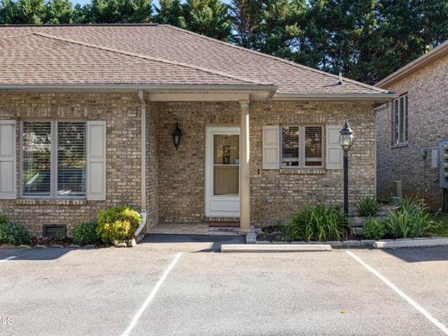 176 S Austin Springs Rd Apt 4, Johnson City, TN 37601