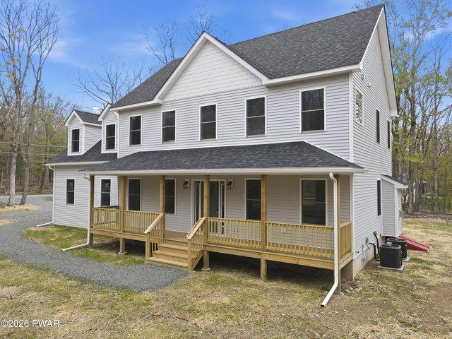 176 Seneca Dr, Milford, PA 18337