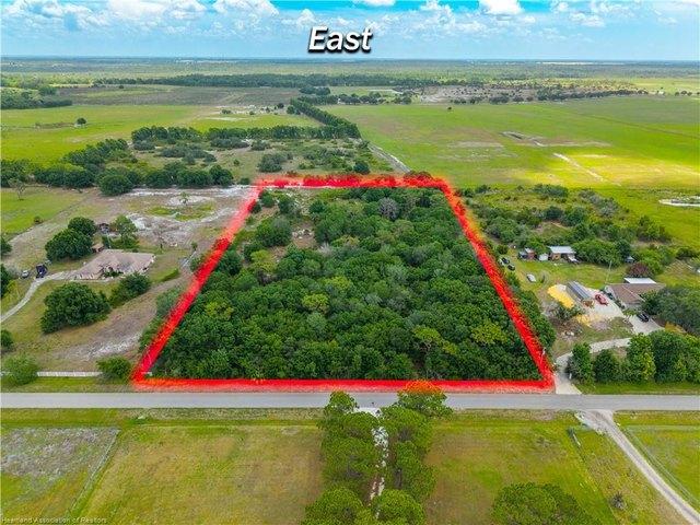 176 Park Land Dr, Lake Placid, FL 33852