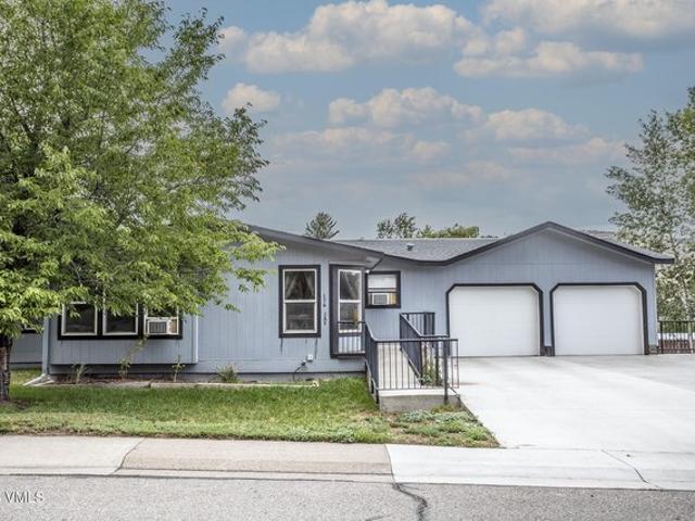 176 Park St, Gypsum, CO 81637